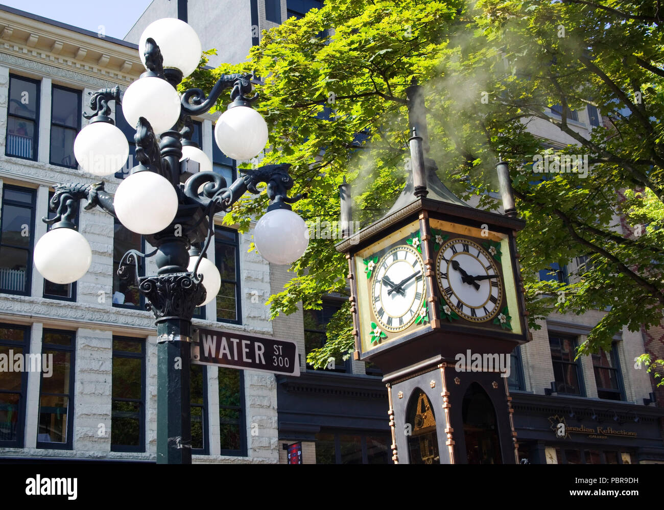 Clock time historic hi-res stock photography and images - Alamy