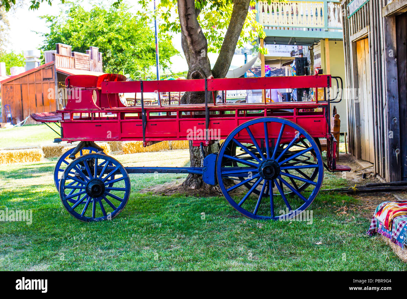 Horse Drawn Truck High Resolution Stock Photography and Images - Alamy