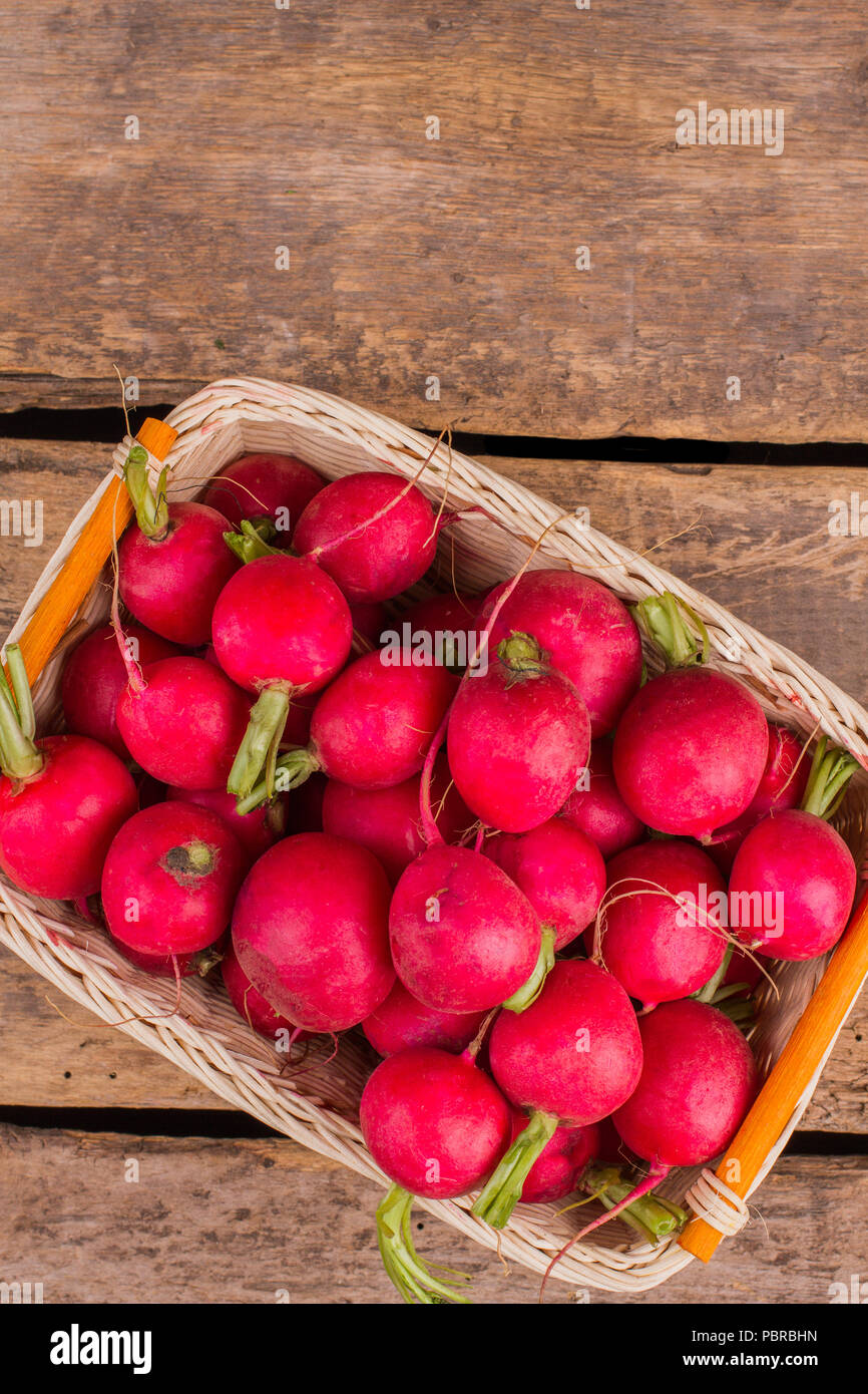 Wicked wicker basket hi-res stock photography and images - Alamy