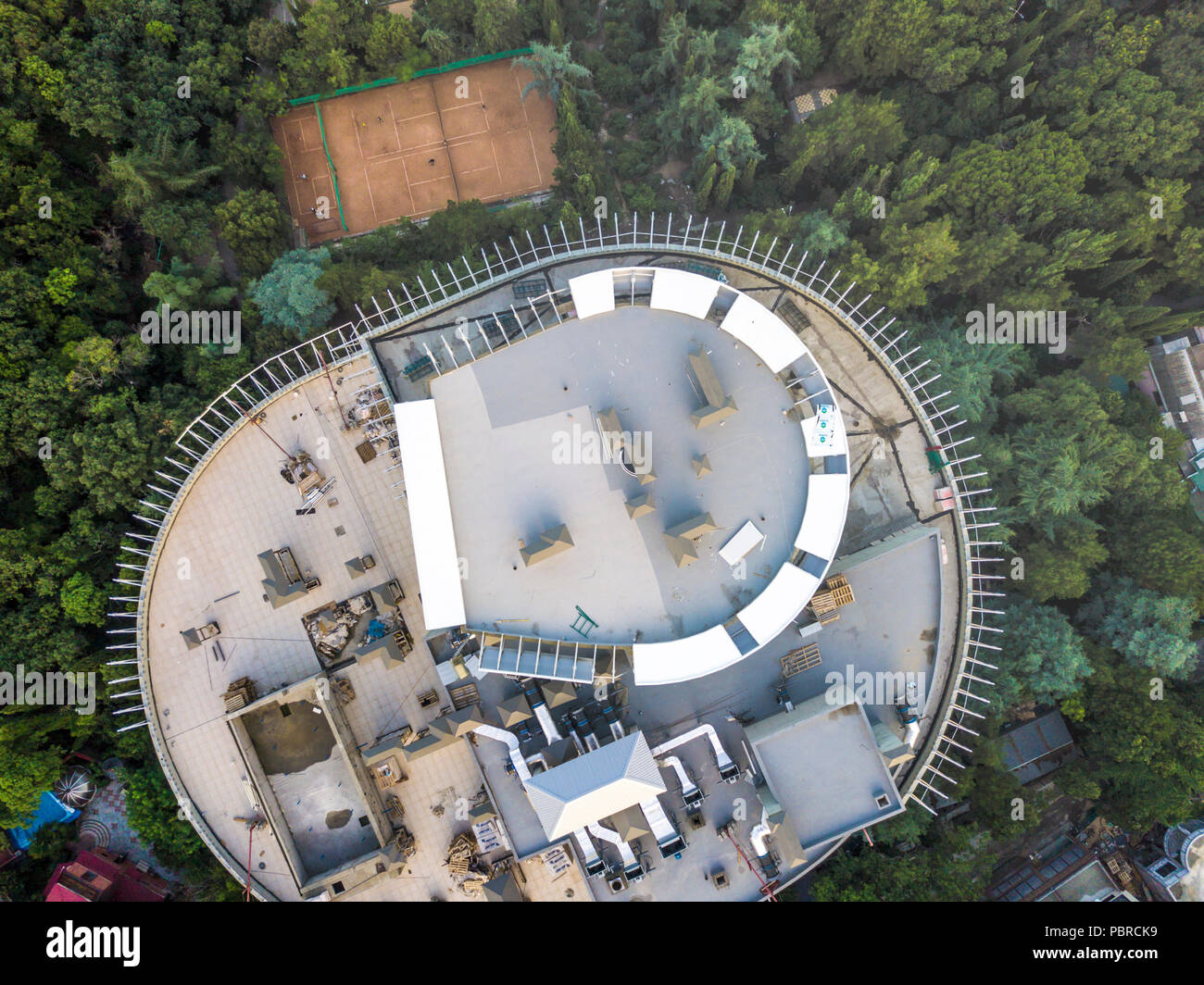 top overhead view of th tall skyscraper building roof remote isolated ...