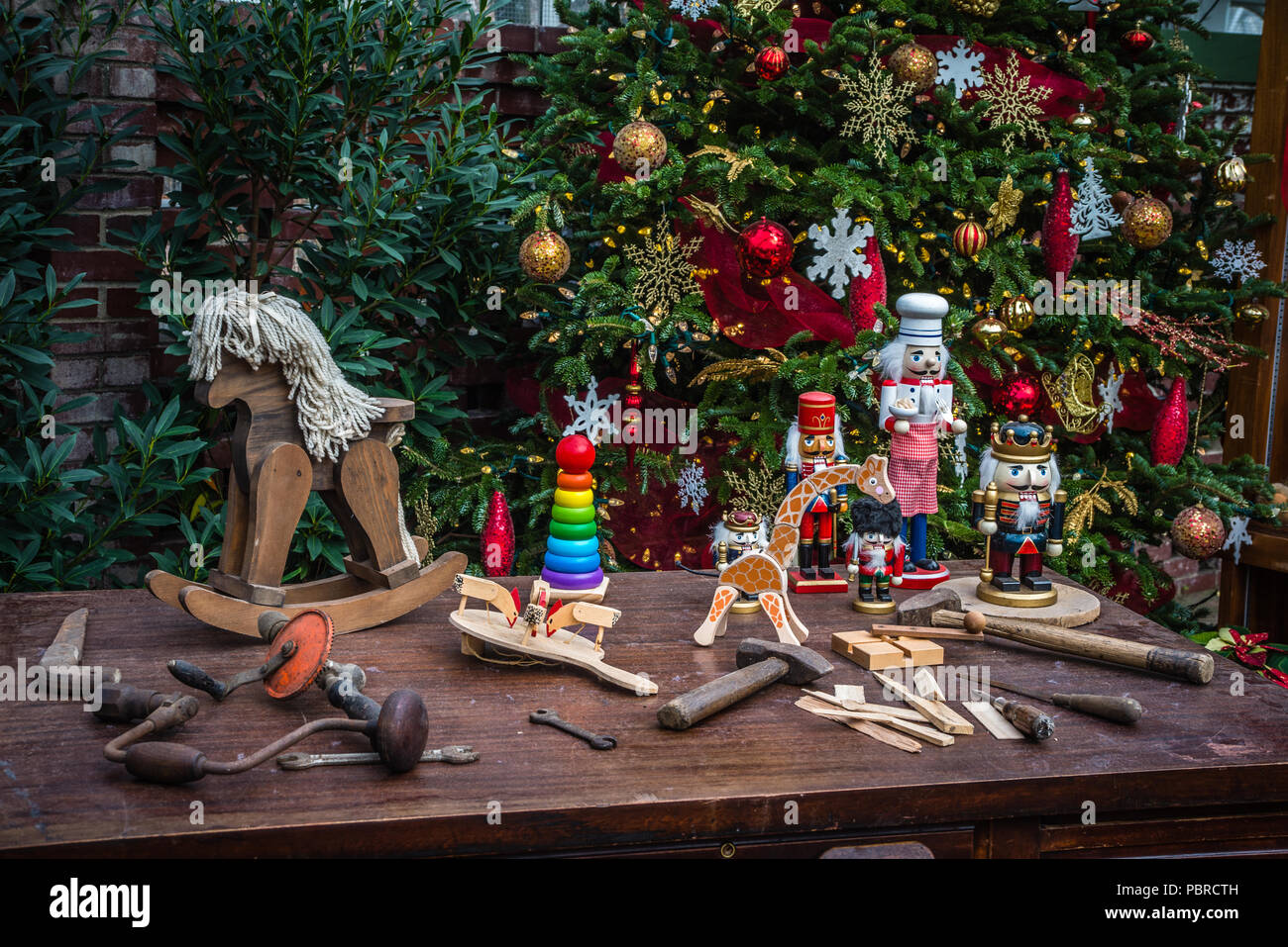 Gift production hi-res stock photography and images - Alamy