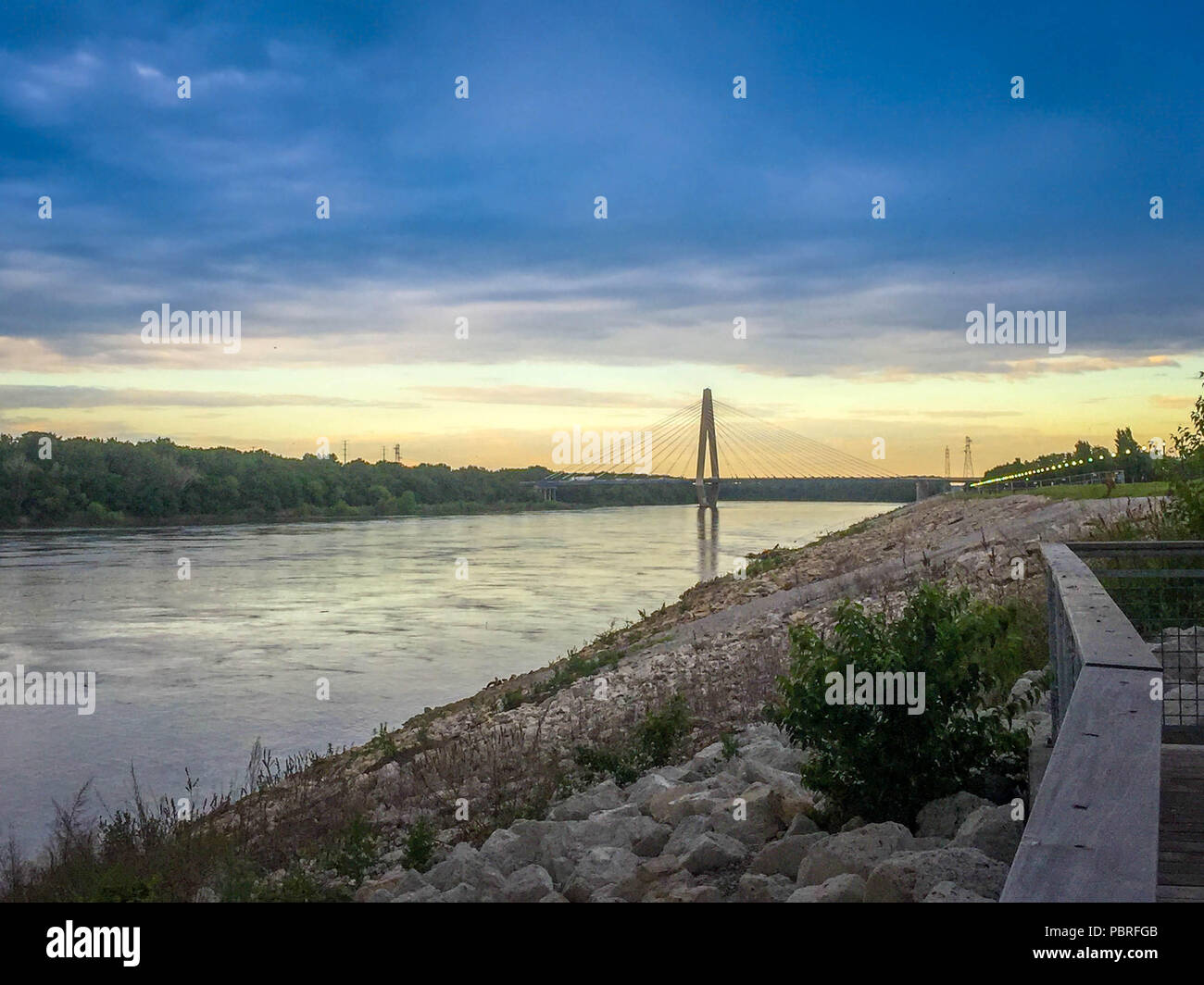 New paseo bridge hi-res stock photography and images - Alamy