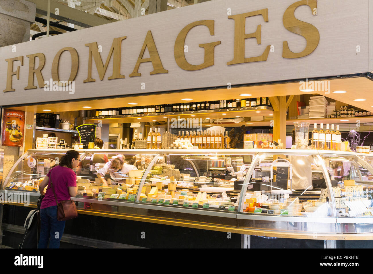 Paris fromagerie - Cheese shop (fromagerie) at Allegri farm market in ...