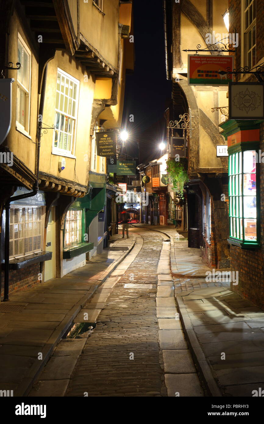 York Shambles at night Stock Photo - Alamy