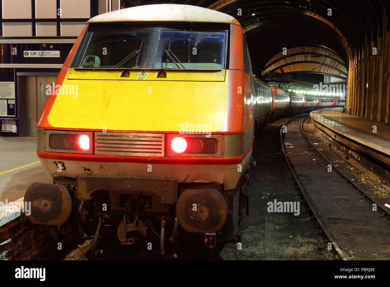 Serial station hi-res stock photography and images - Alamy
