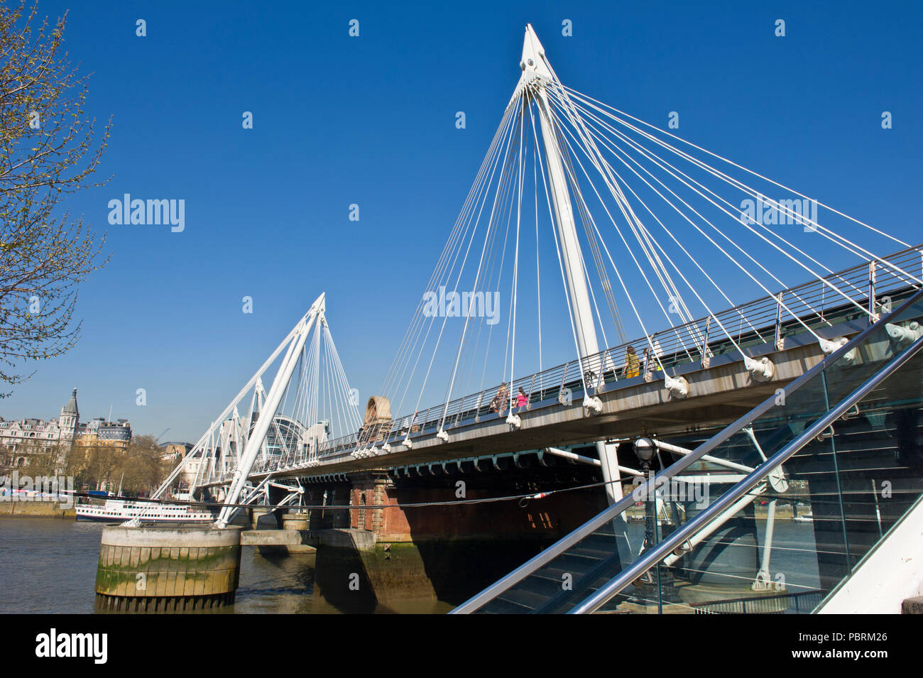 City of london bridges hi-res stock photography and images - Alamy