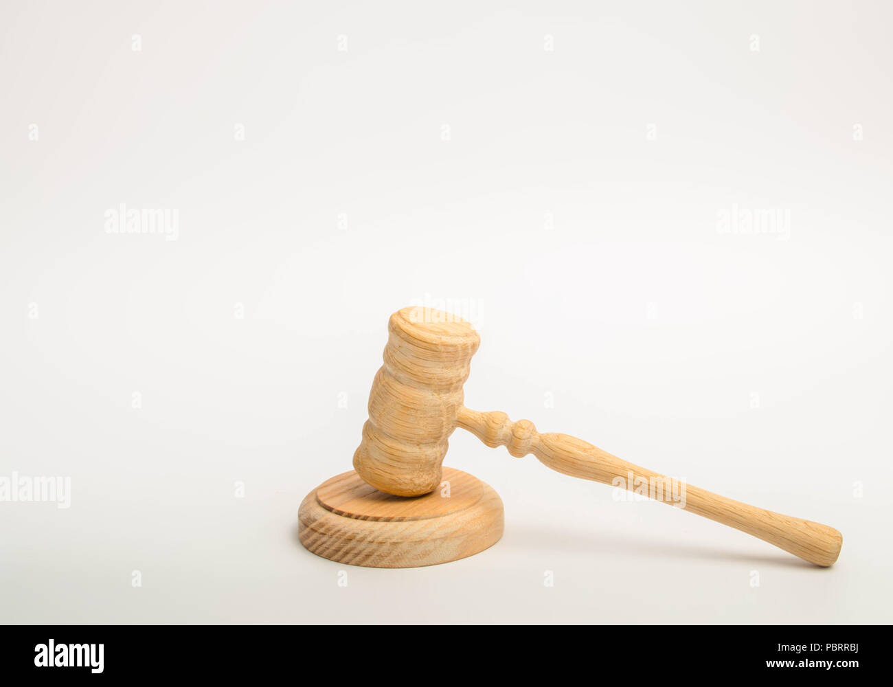Wooden judge hammer hi-res stock photography and images - Alamy