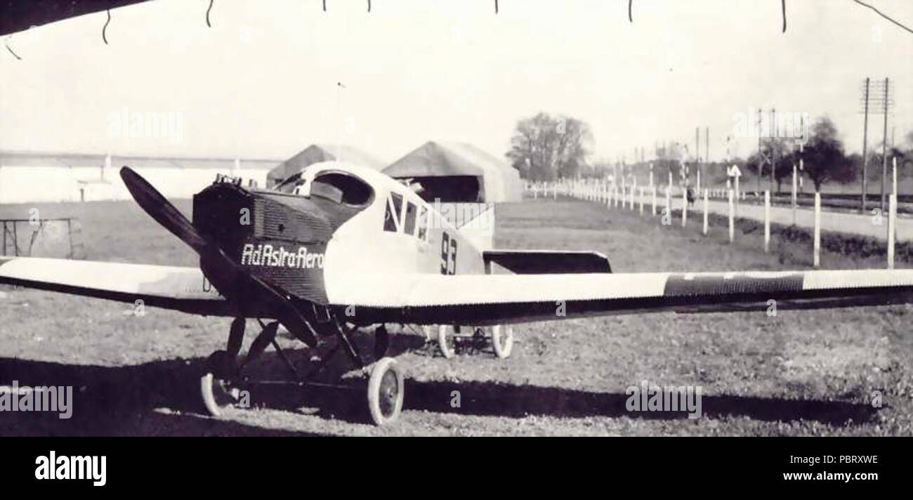 Junkers f13 hi-res stock photography and images - Alamy