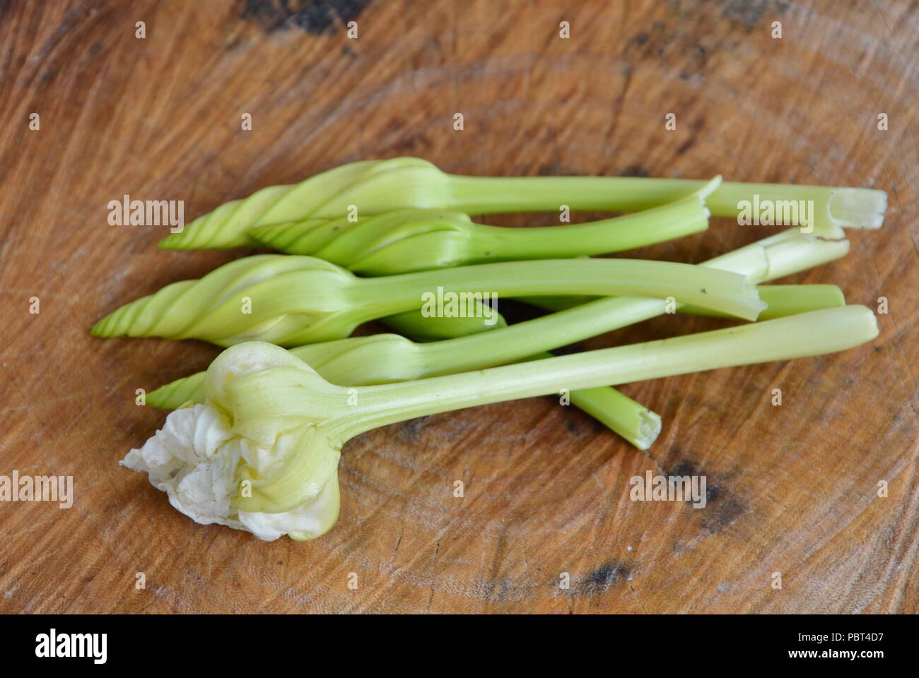 Chinese chopping block hi-res stock photography and images - Alamy