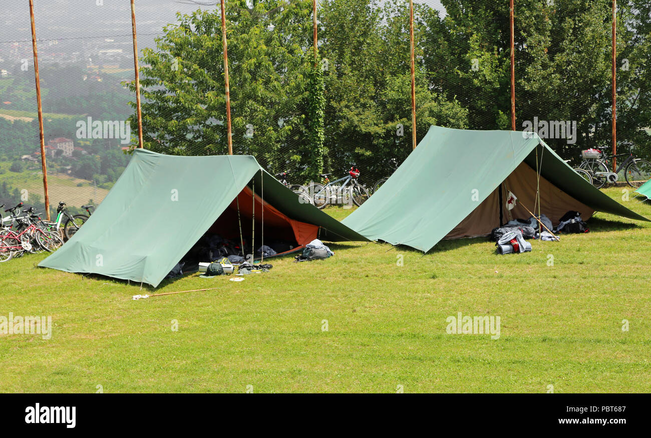 Tents 2 large hi-res stock photography and images - Alamy