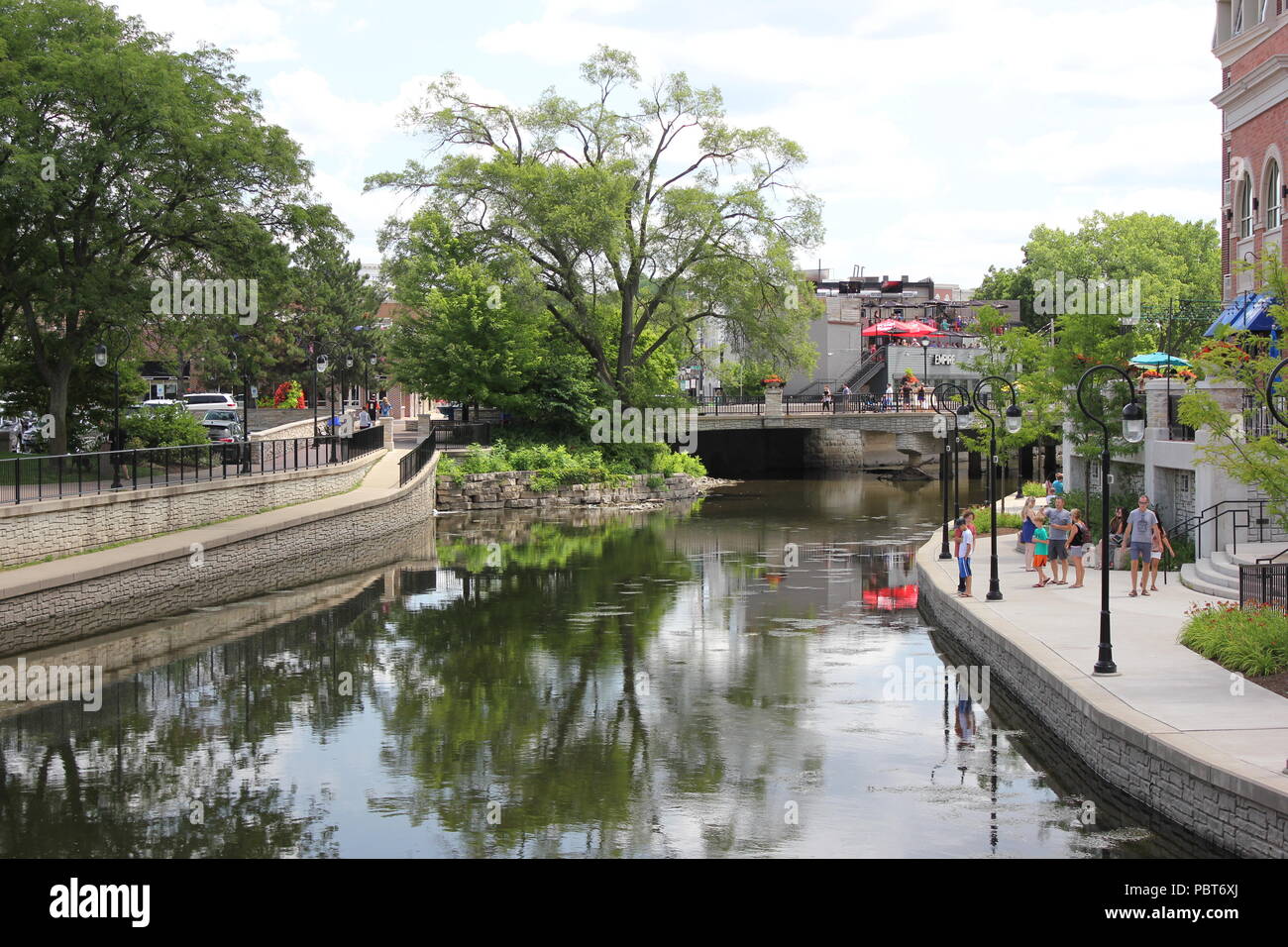 Naperville riverwalk hi-res stock photography and images - Alamy