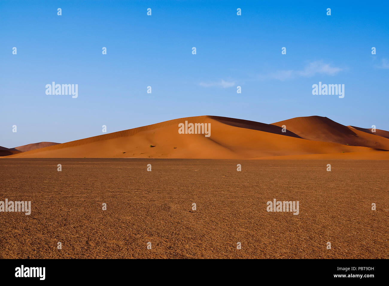 Rub al khali saudi arabia hi-res stock photography and images - Alamy