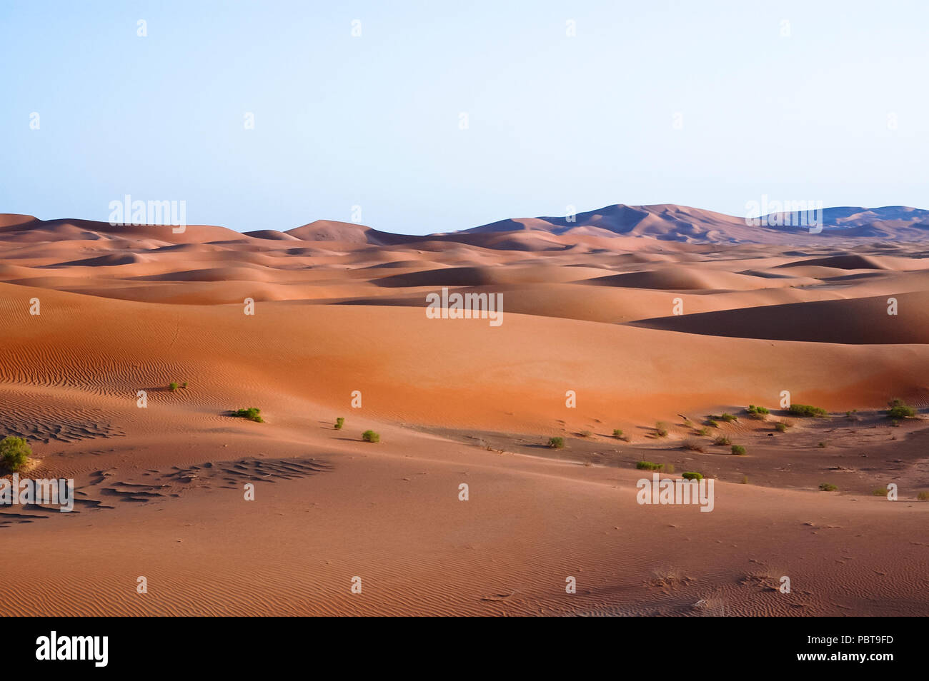 Rub al khali saudi arabia hi-res stock photography and images - Alamy