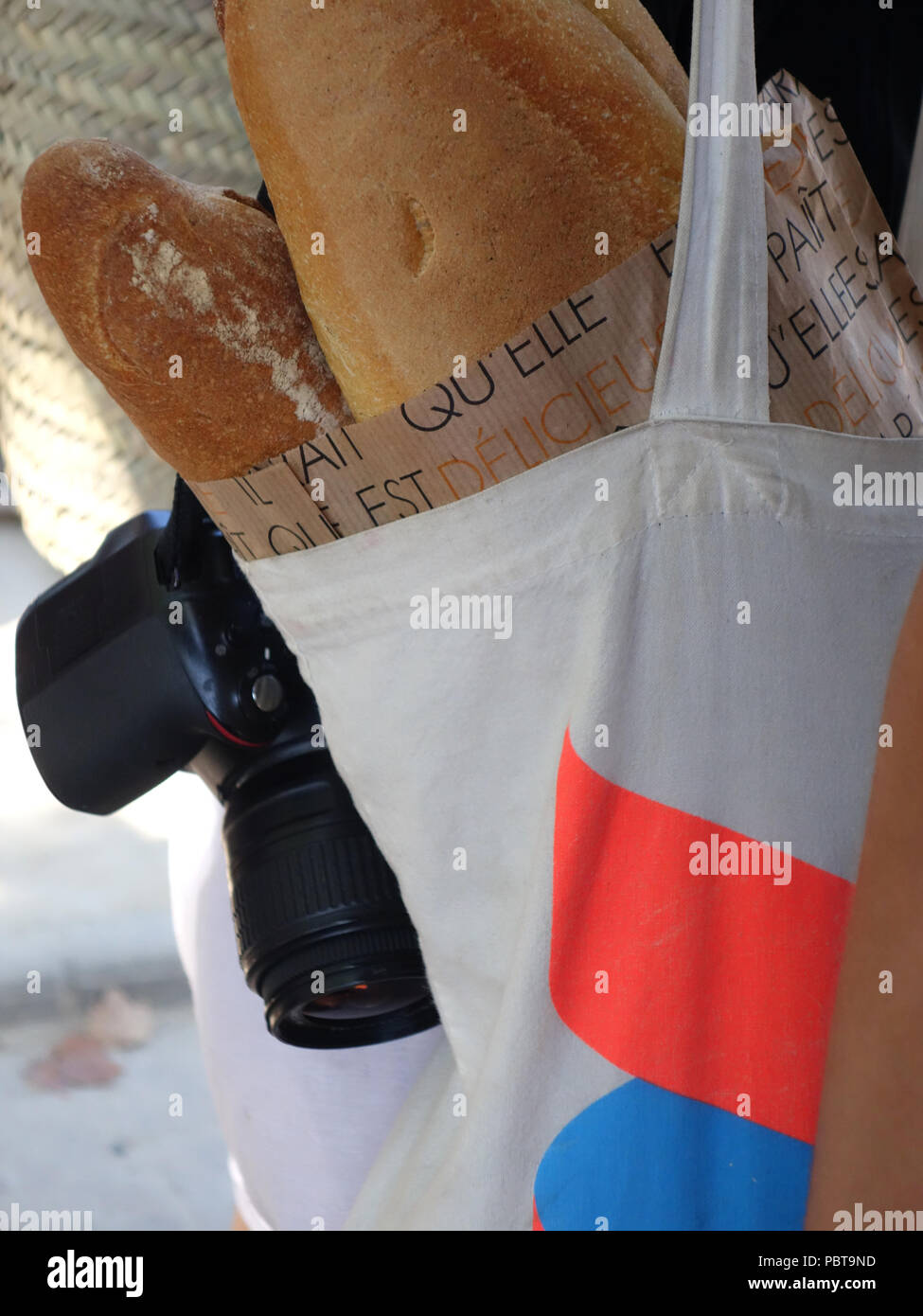 Recycling bread bag hi-res stock photography and images - Alamy
