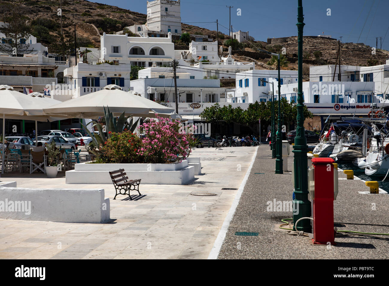 Gialos beach ios cyclades greece hi-res stock photography and images ...