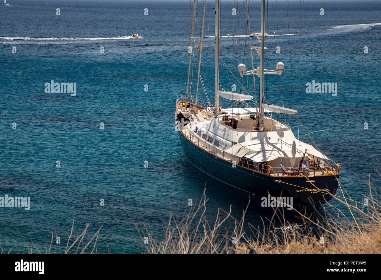 Gialos beach ios cyclades greece hi-res stock photography and images - Alamy