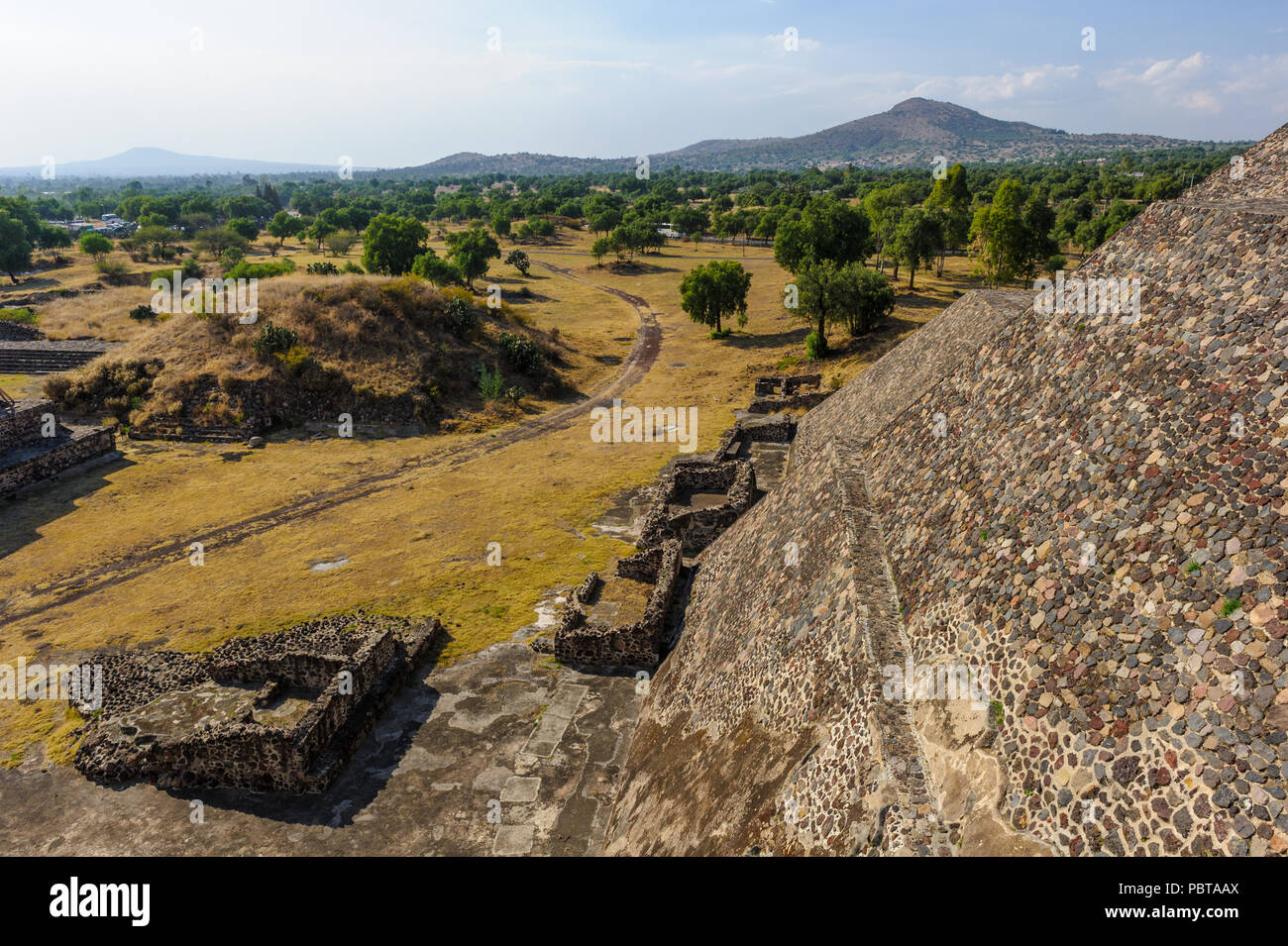 Large prehispanic ruin hi-res stock photography and images - Alamy
