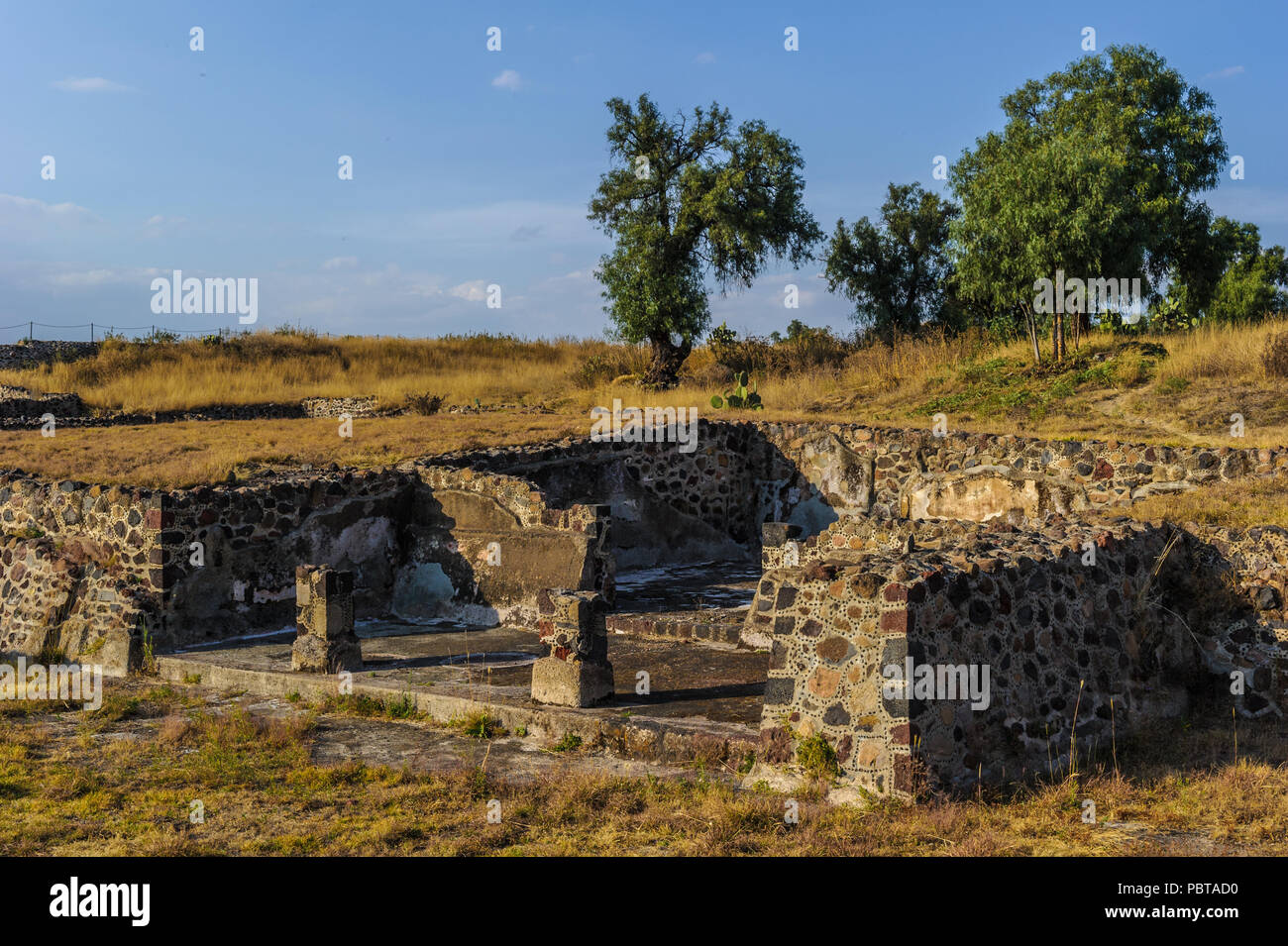 Pre columbia maya civilization hi-res stock photography and images - Alamy