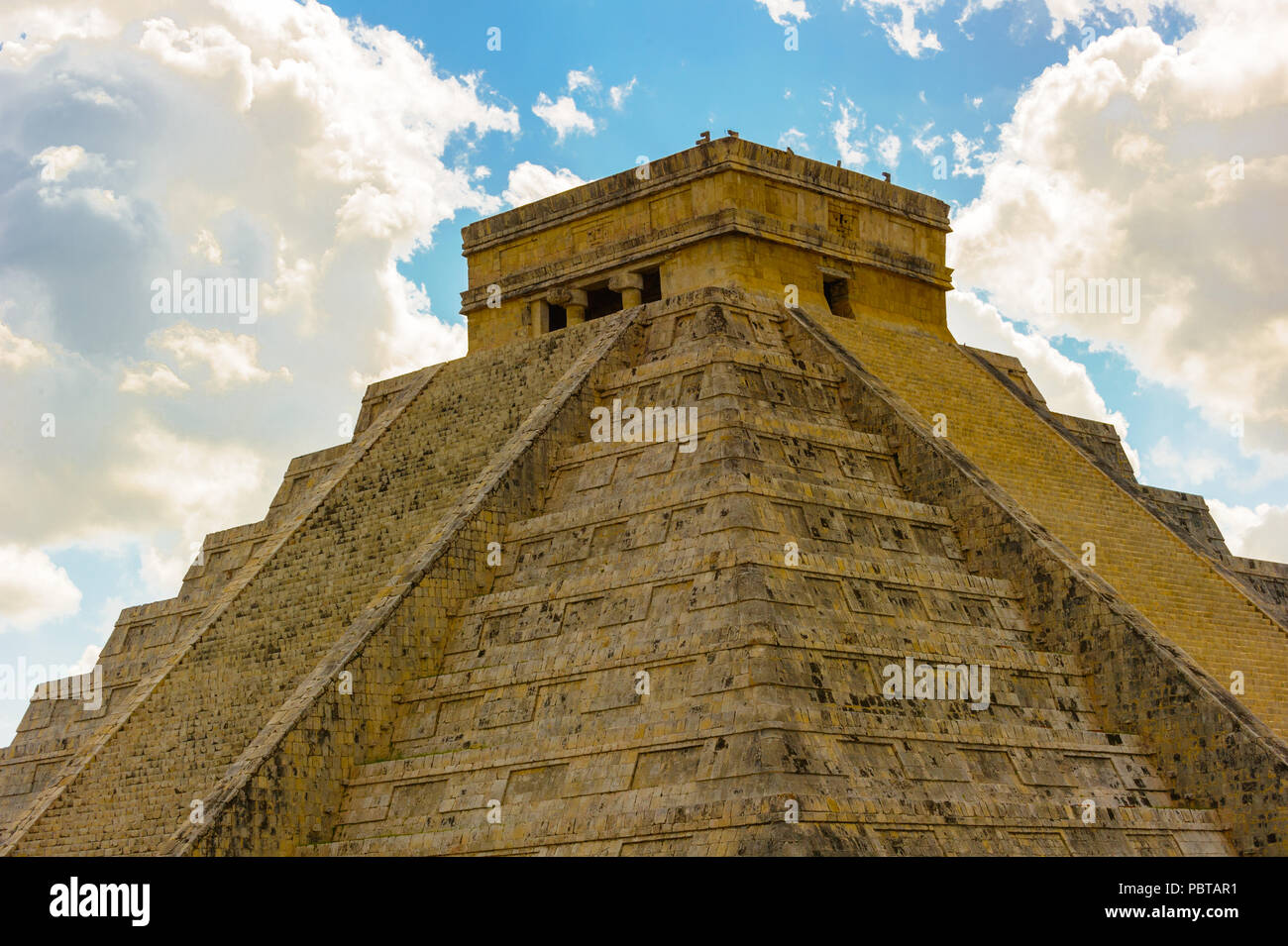 El Castillo, main pyramid of Chichen Itza, a large pre-Columbian city ...