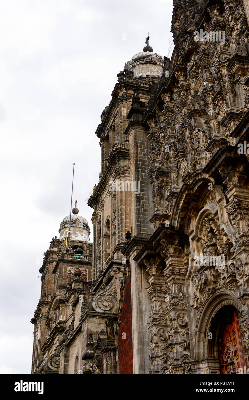 Metropolitan Tabernacle near the Mexico City Cathedral, is the seat of ...