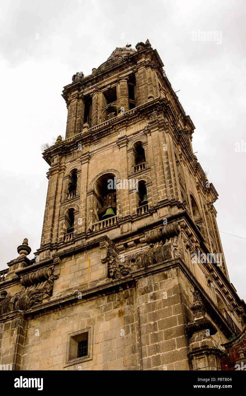 Mexico City Cathedral, is largest church in the Americas and a seat of ...
