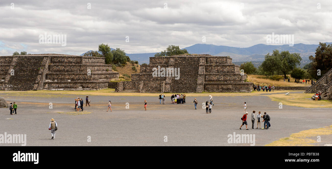Pyramids of Teotihuacan, site of many Mesoamerican pyramids built in ...