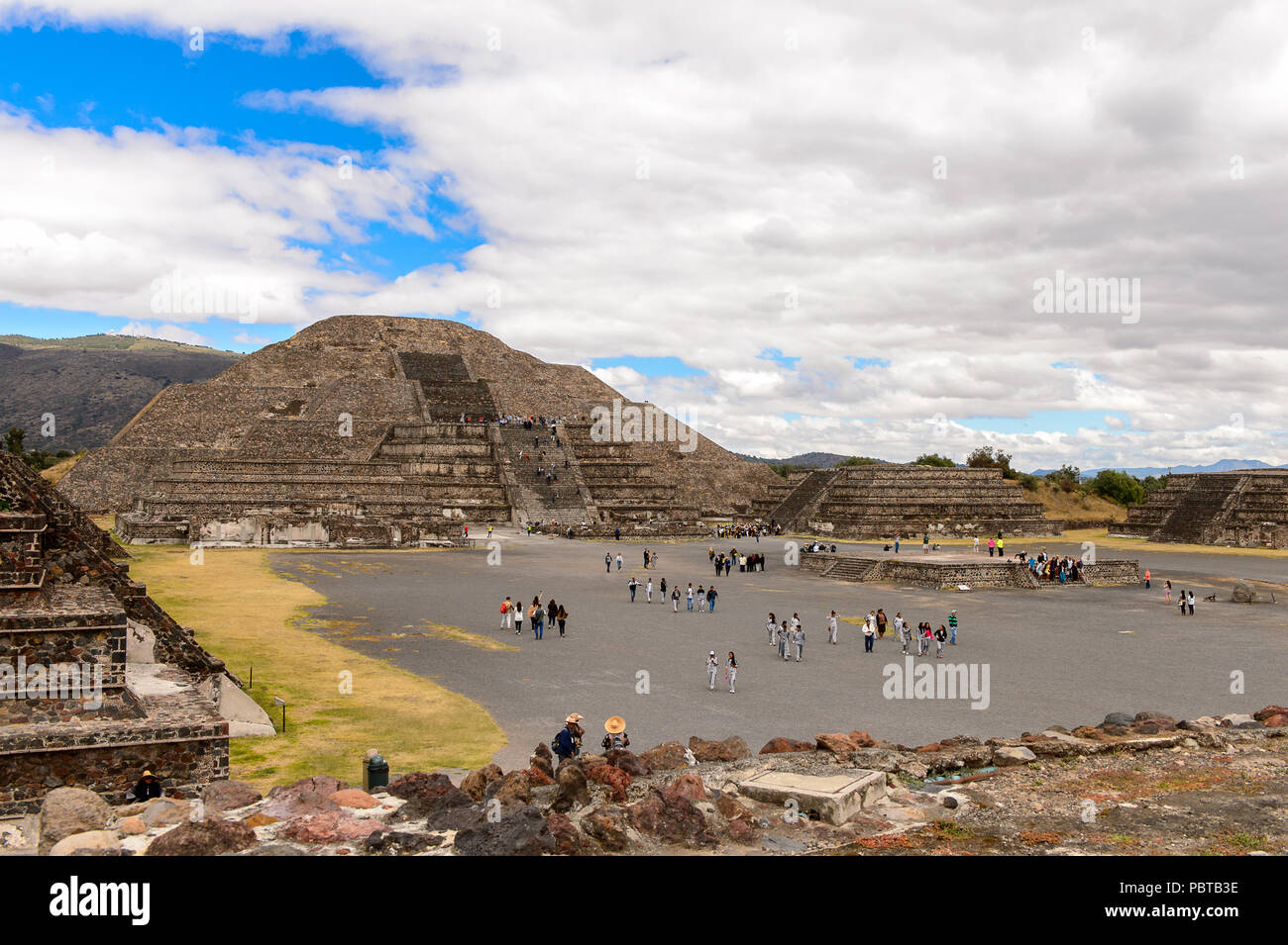 Piramide azteca de mexico hi-res stock photography and images - Alamy