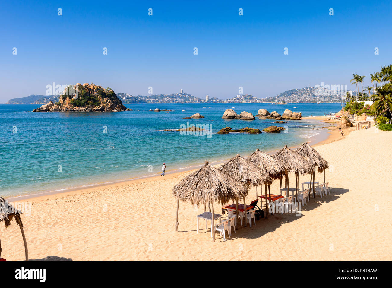 Coast of the Pacific Ocean, Acapulco, Mexico Stock Photo - Alamy