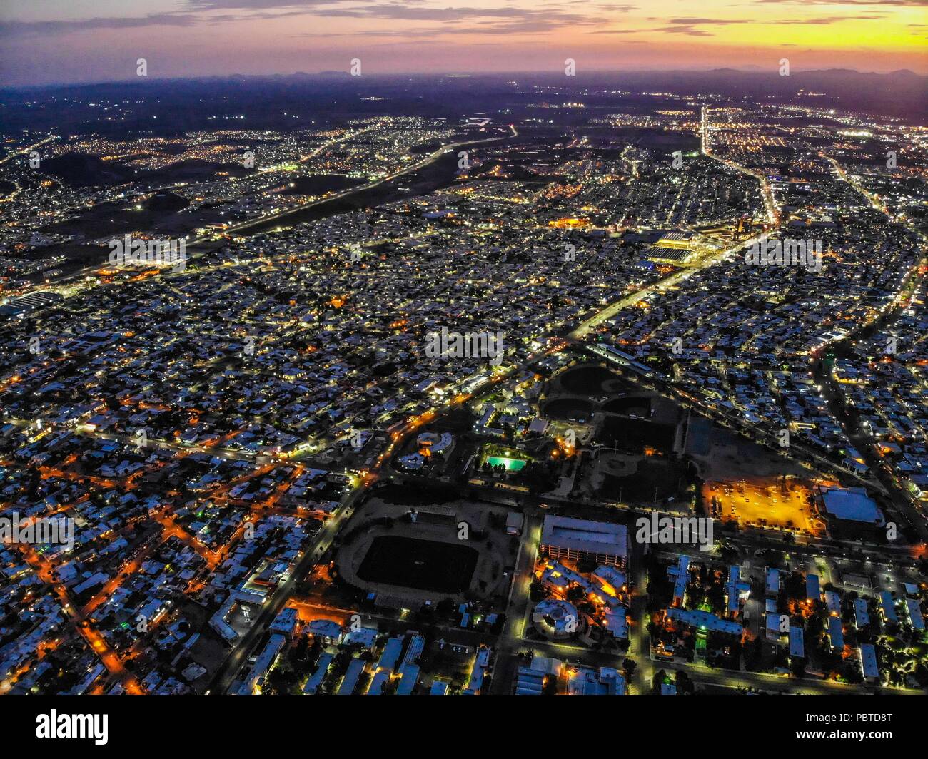 Vista aerea del la ciudad de Hermosillo. Panorámicas de Hermosillo al ...