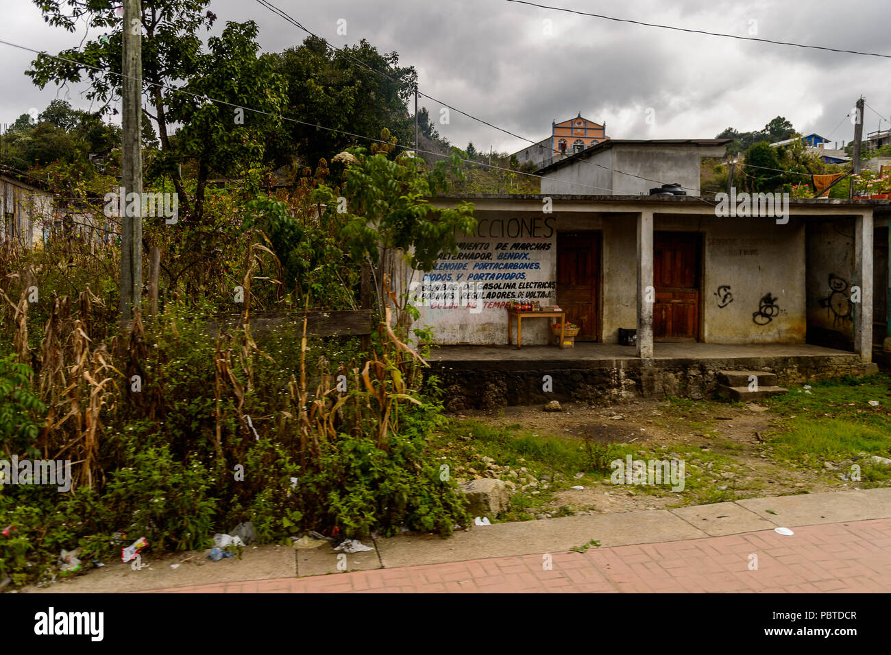 Architrecture and nature of the One of the maya villages in Chiapas ...