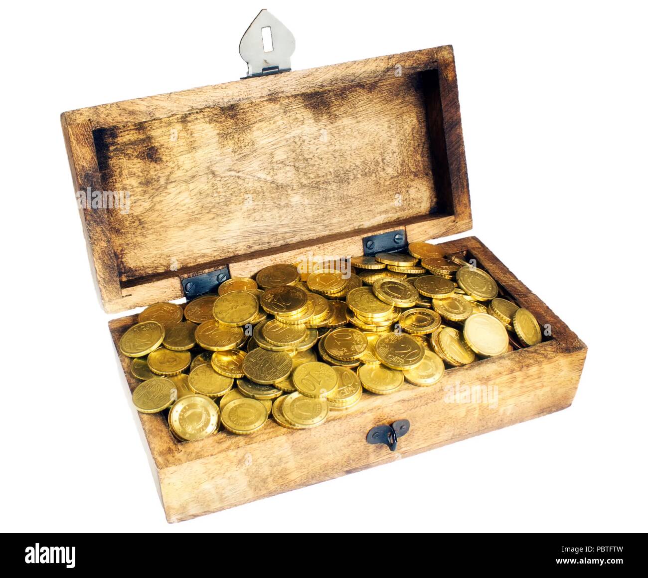 Wooden box or treasure chest with shiny euro cent coins Stock Photo - Alamy