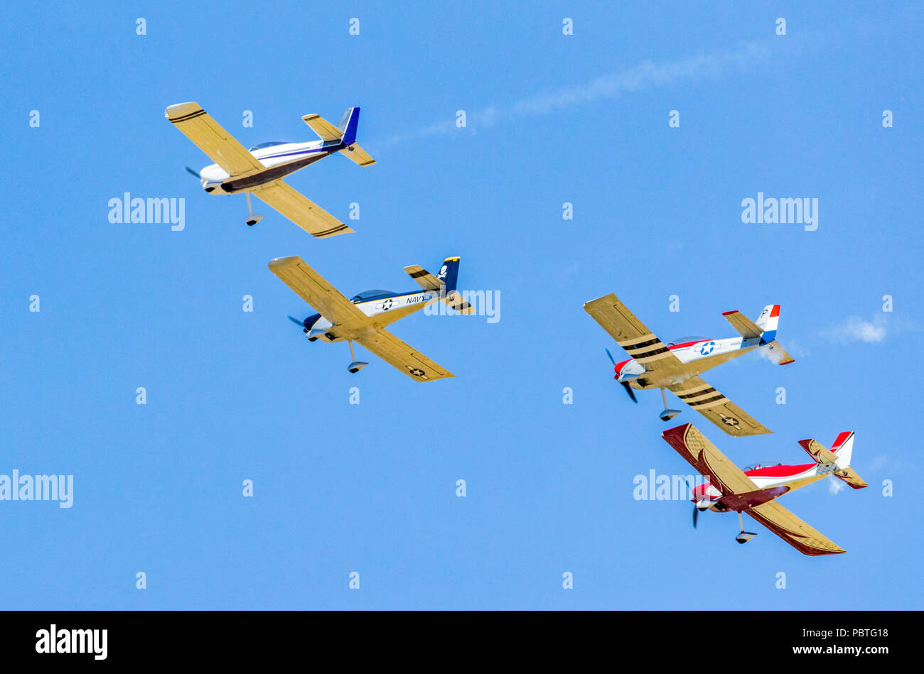 Van's Aircraft RV-8; Rocky Mountain Renegades Formation flying team ...