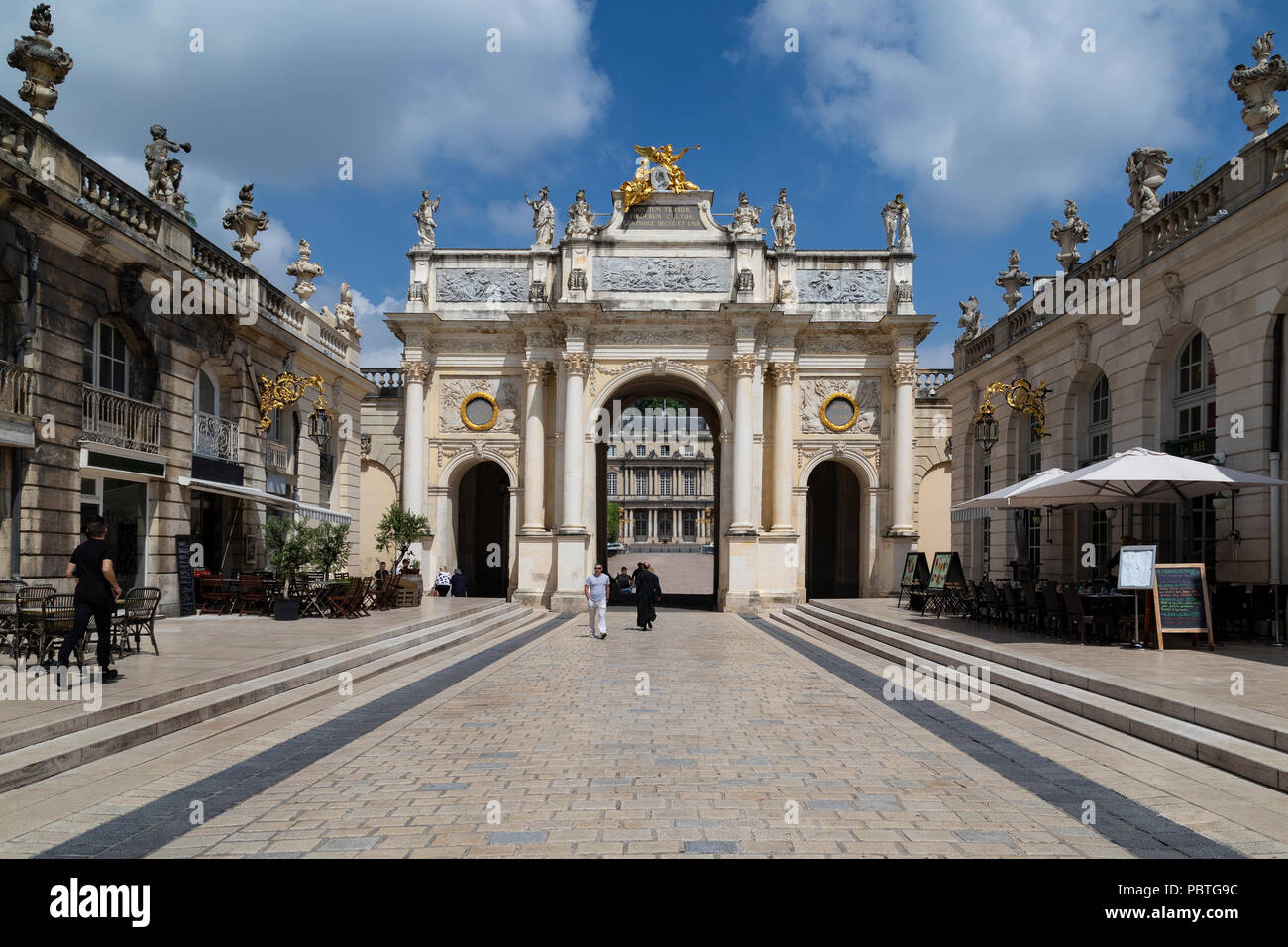 The Arc Here looking through to the Stanislas Palace in the historic ...