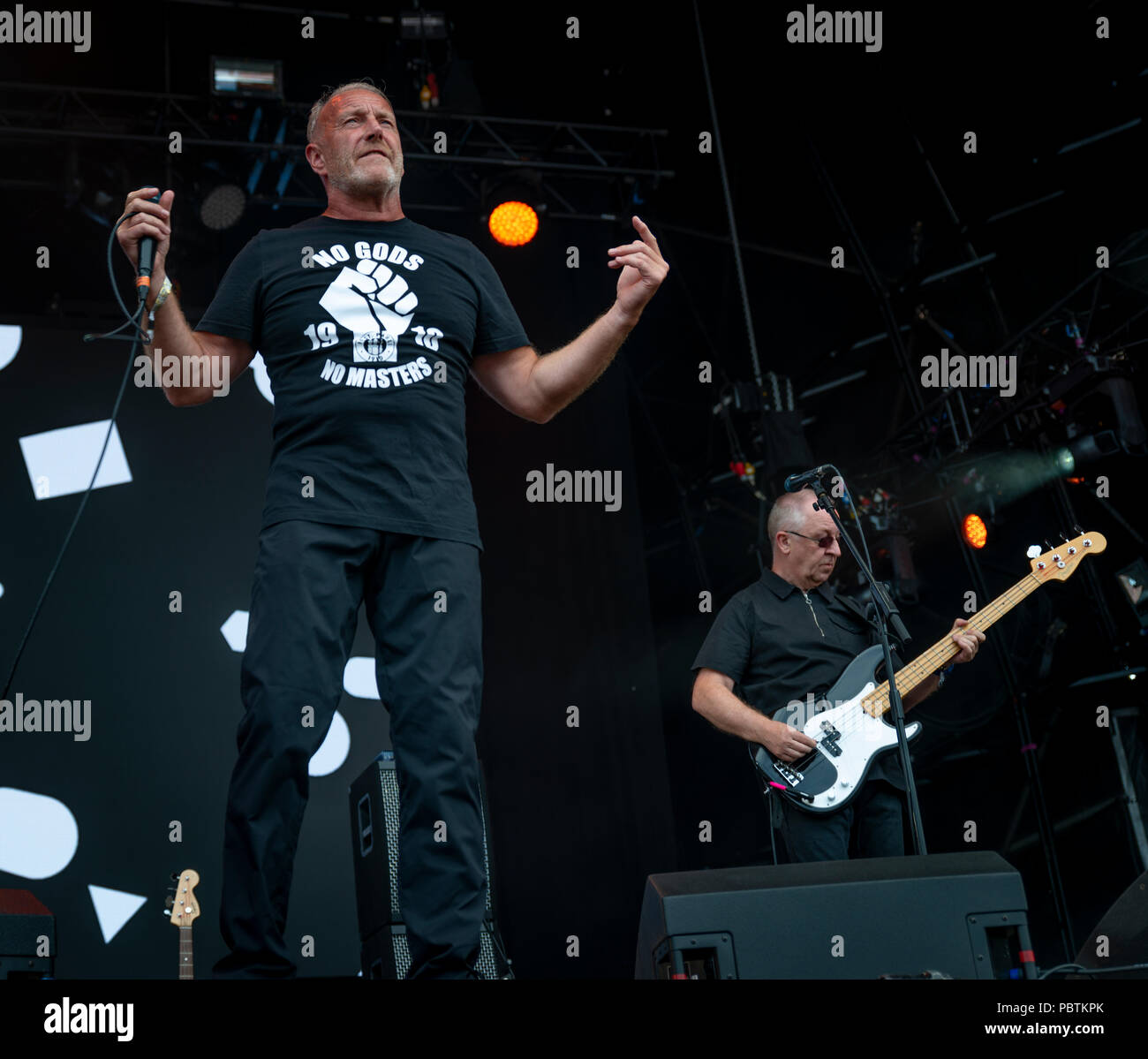 The skids stage hi-res stock photography and images - Alamy