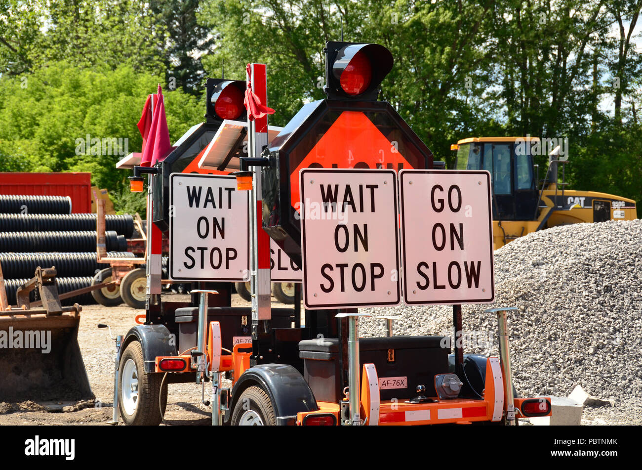 Site safety signage hi-res stock photography and images - Alamy