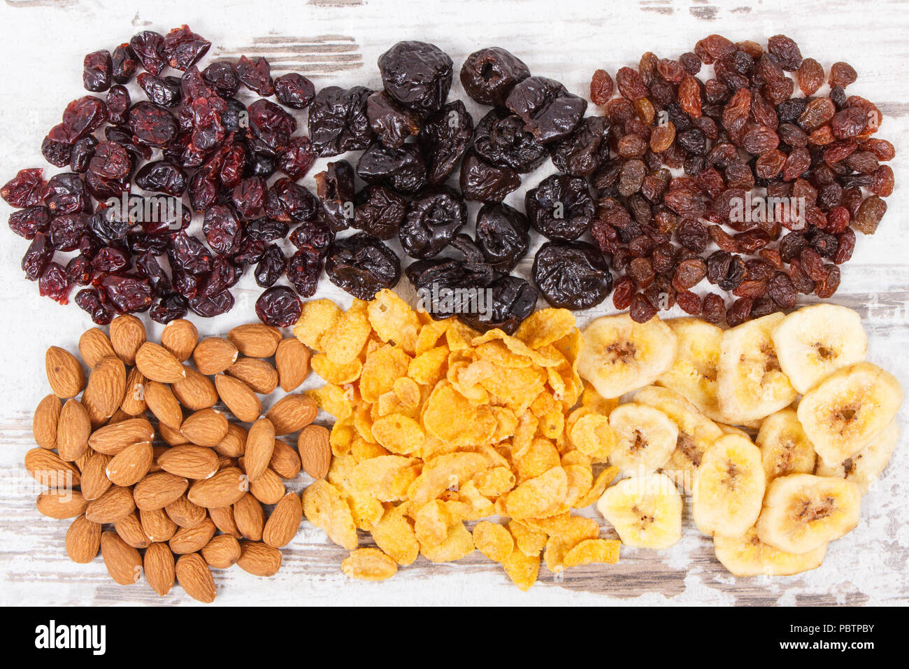 Healthy dried ingredients containing carbohydrates, dietary fiber and ...