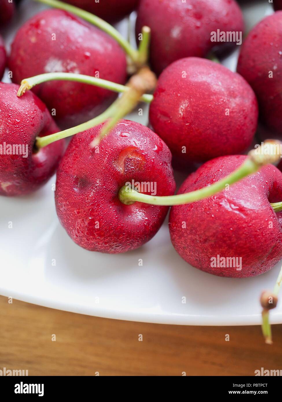 Fresh Organic Fruit Cherry Stock Photo - Alamy