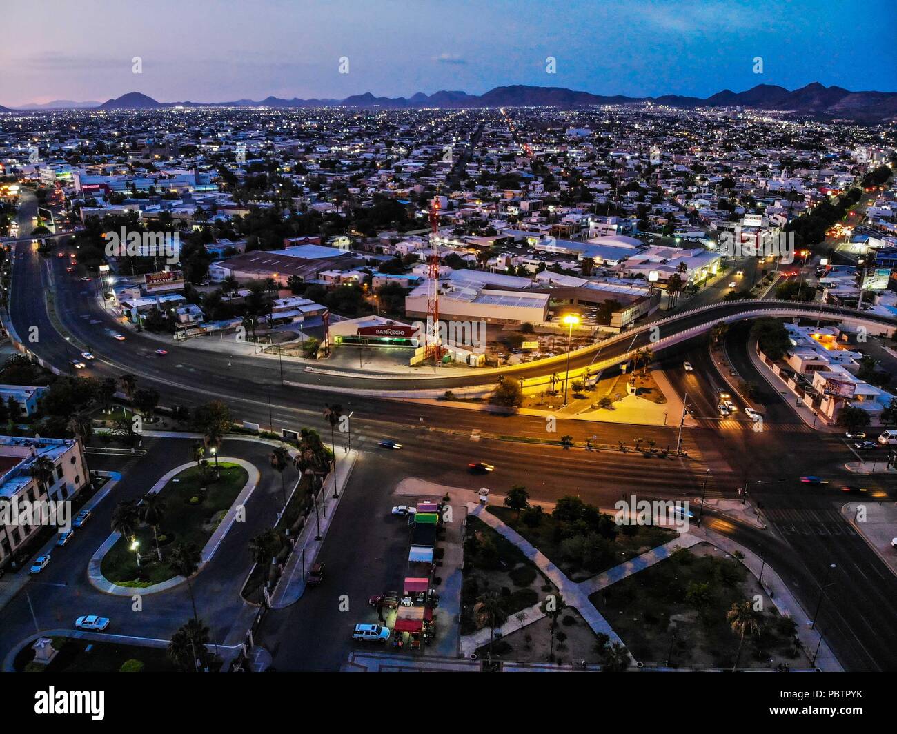 Vista aerea del la ciudad de Hermosillo. Panorámicas de Hermosillo al ...