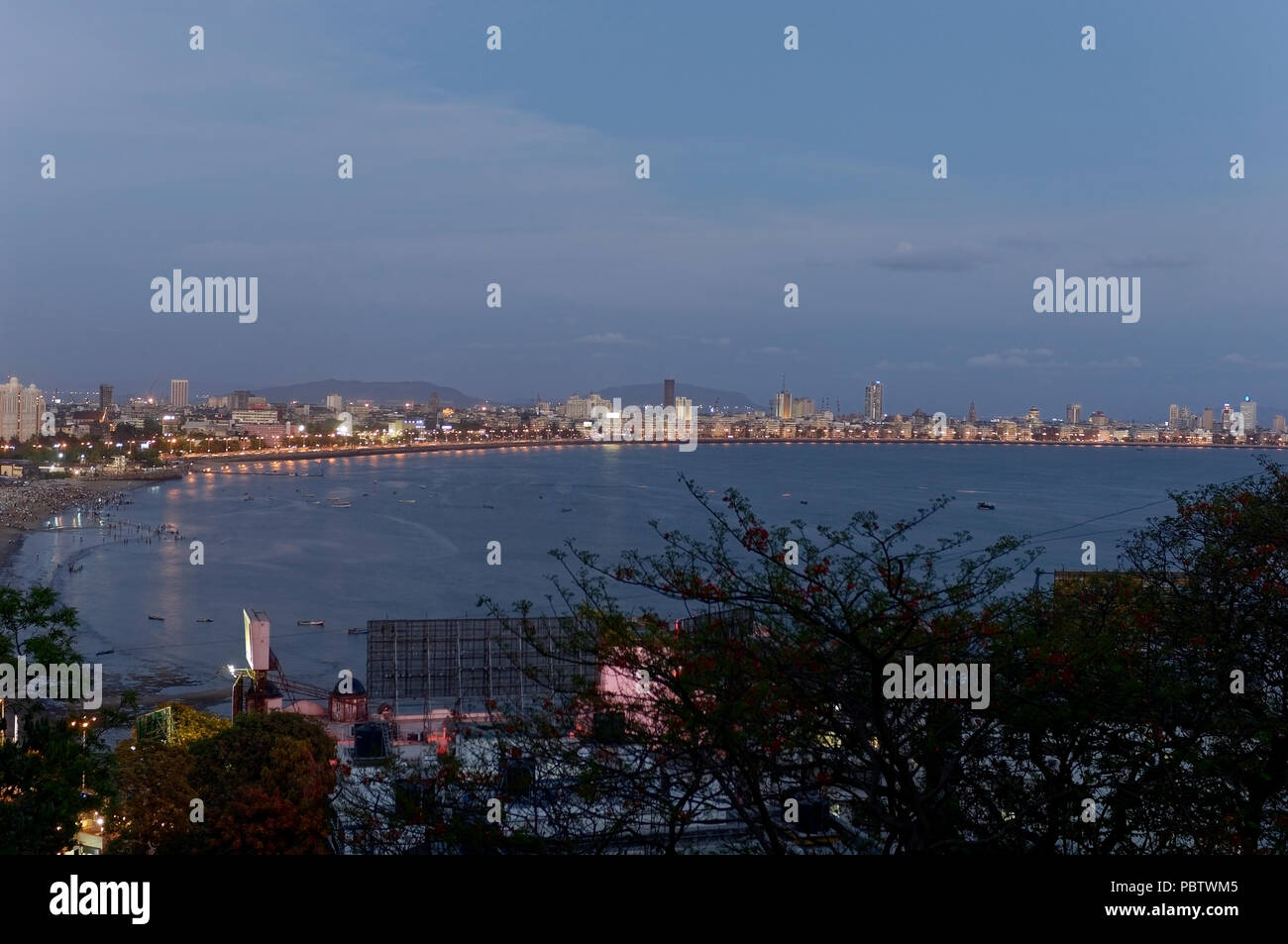 Clear view of Nariman Point, Marine Drive the "Queen's necklace" from ...