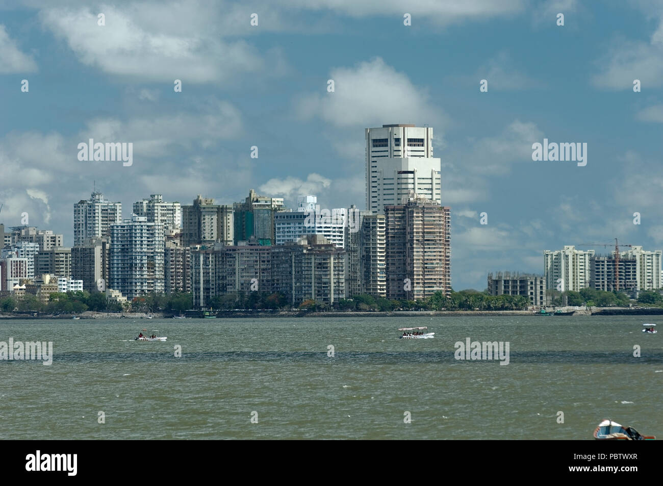 Clear view of Nariman Point, Marine Drive the "Queen's necklace" from ...
