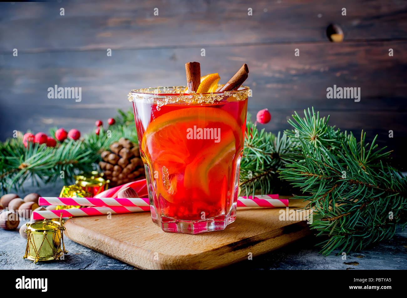 Traditional hot toddy winter drink with spices recipe. Healthy organic ...