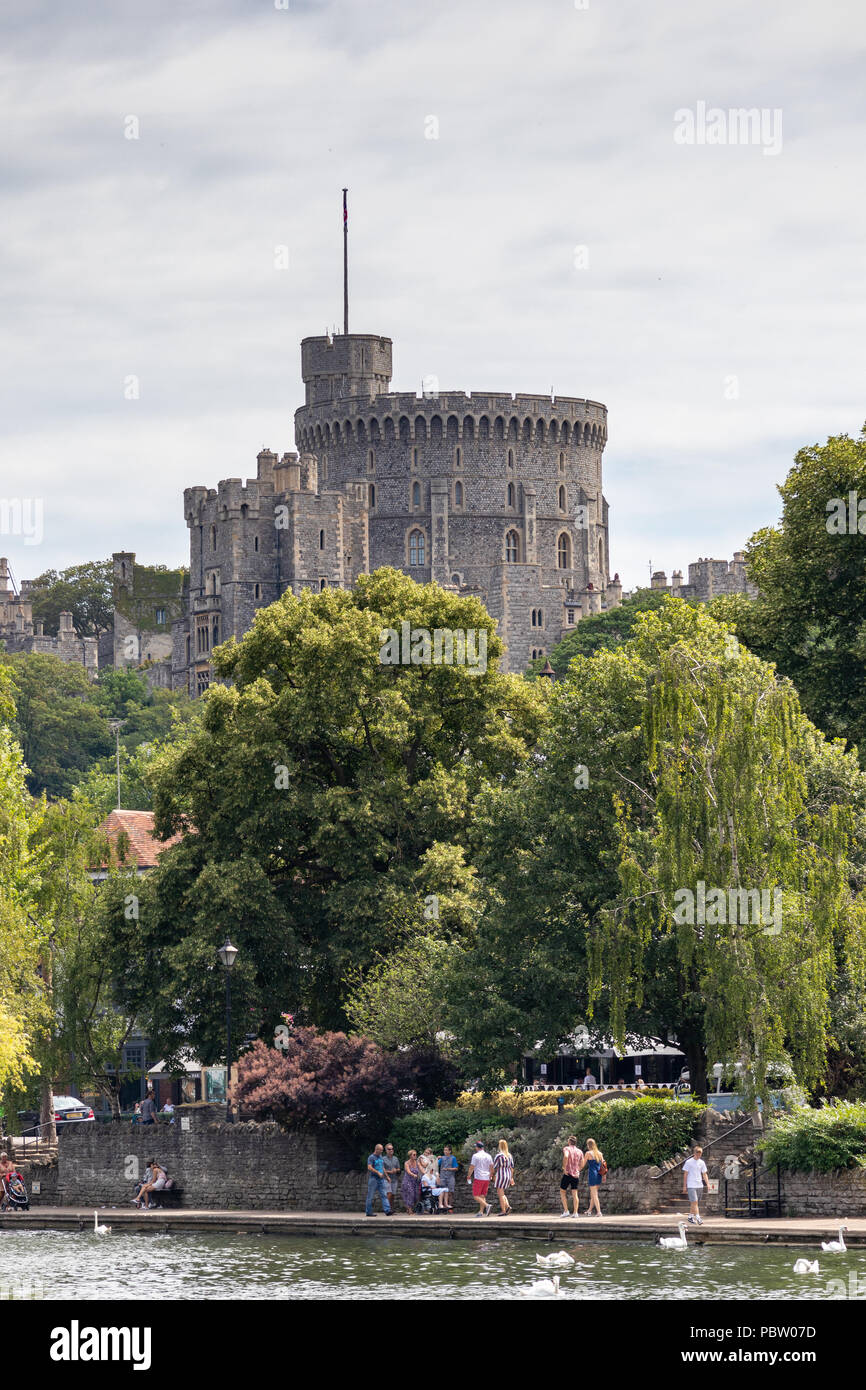 WINDSOR, MAIDENHEAD & WINDSOR/UK - JULY 22 : View of Windsor Castle at ...