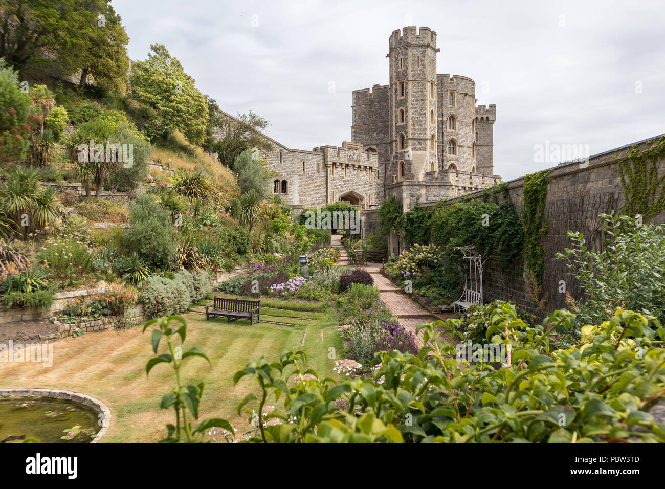 WINDSOR, MAIDENHEAD & WINDSOR/UK - JULY 22 : View of Windsor Castle at ...