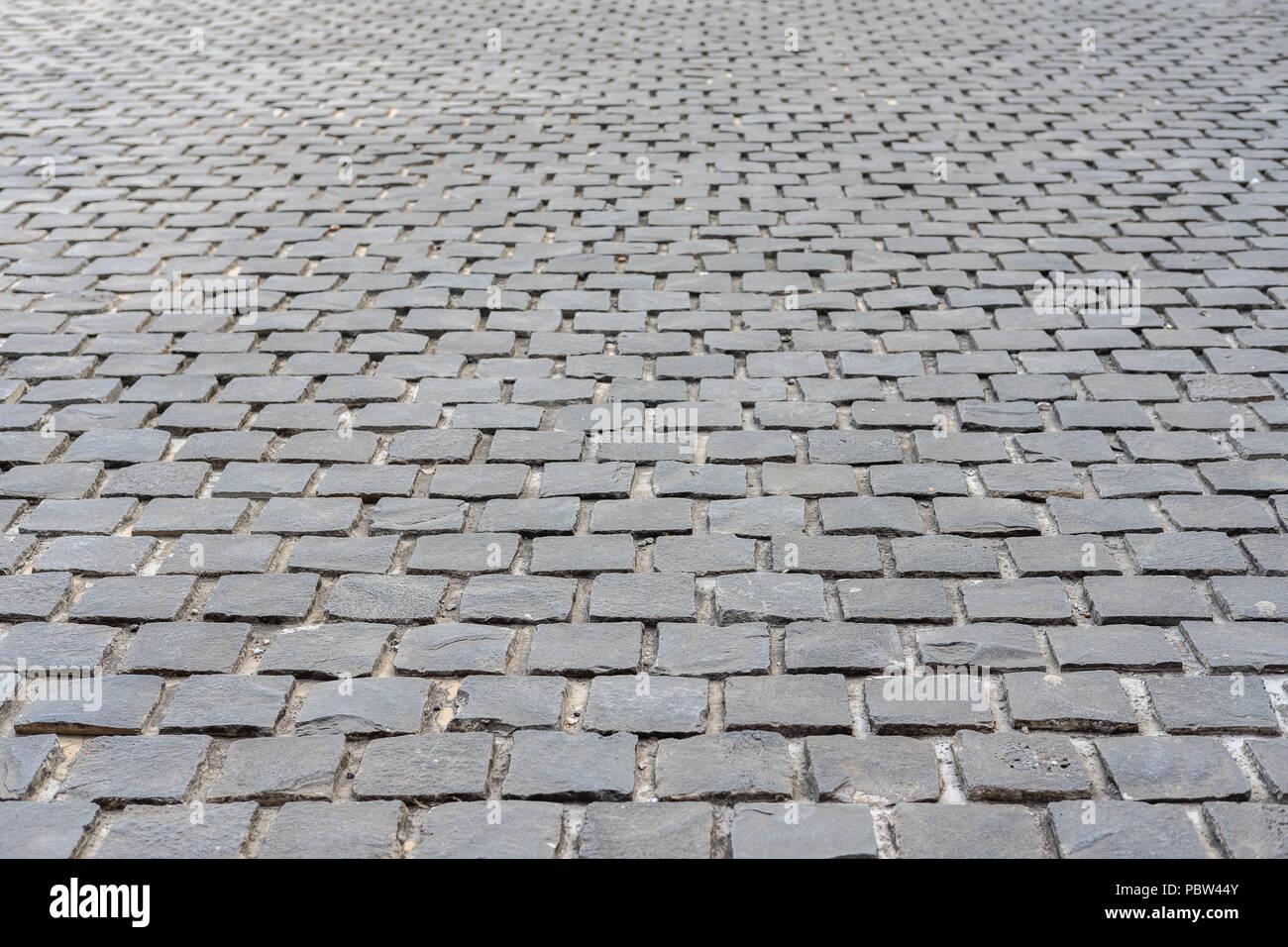 Running bond hi-res stock photography and images - Alamy