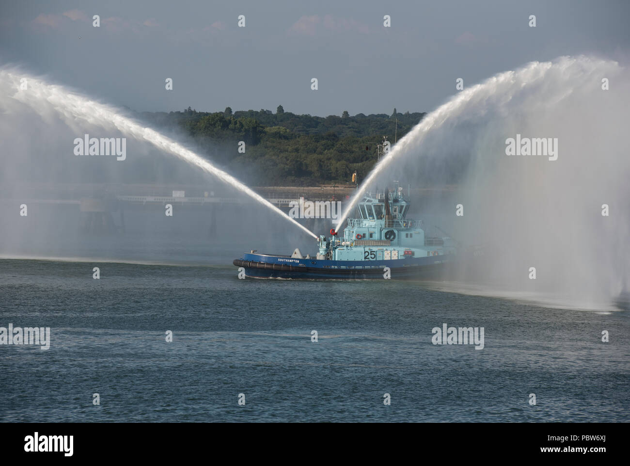 Firefighting in harbours hi-res stock photography and images - Alamy