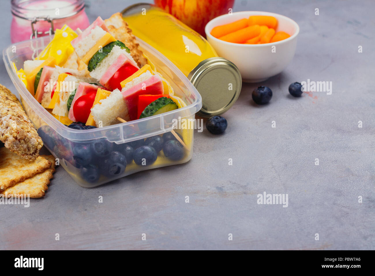 School lunch box Stock Photo - Alamy