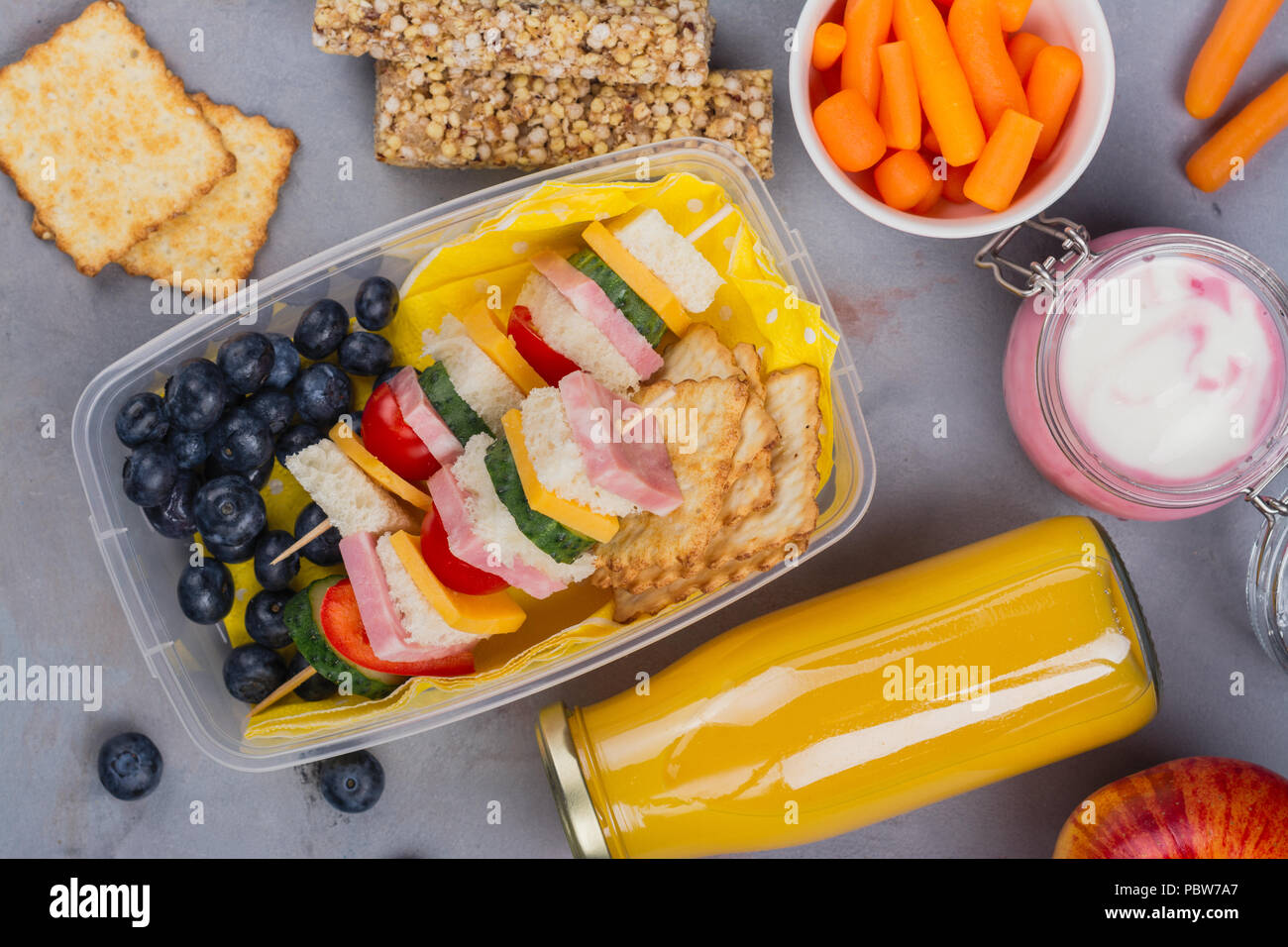 School lunch box Stock Photo - Alamy