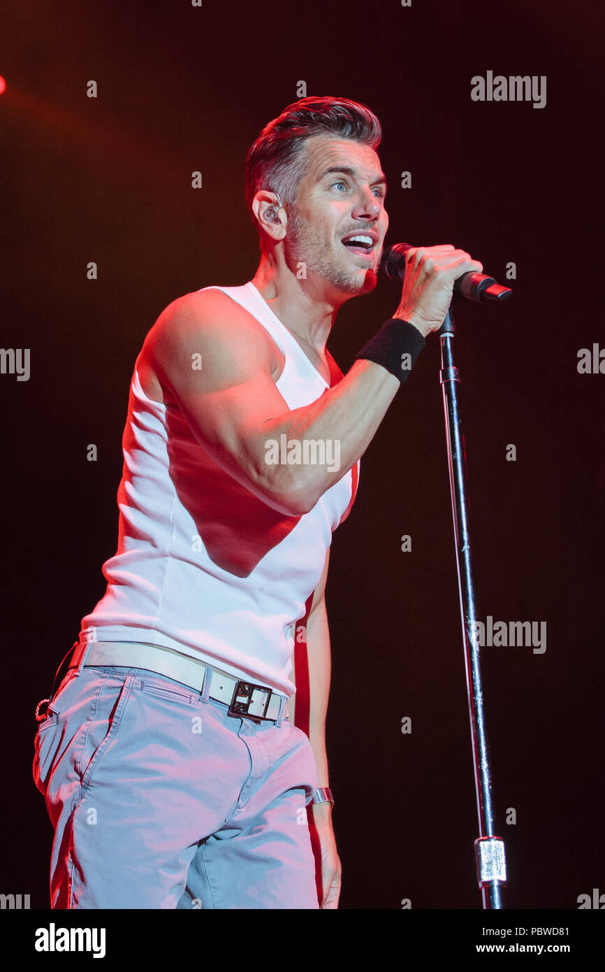 311 Nick Hexum High Resolution Stock Photography and Images - Alamy