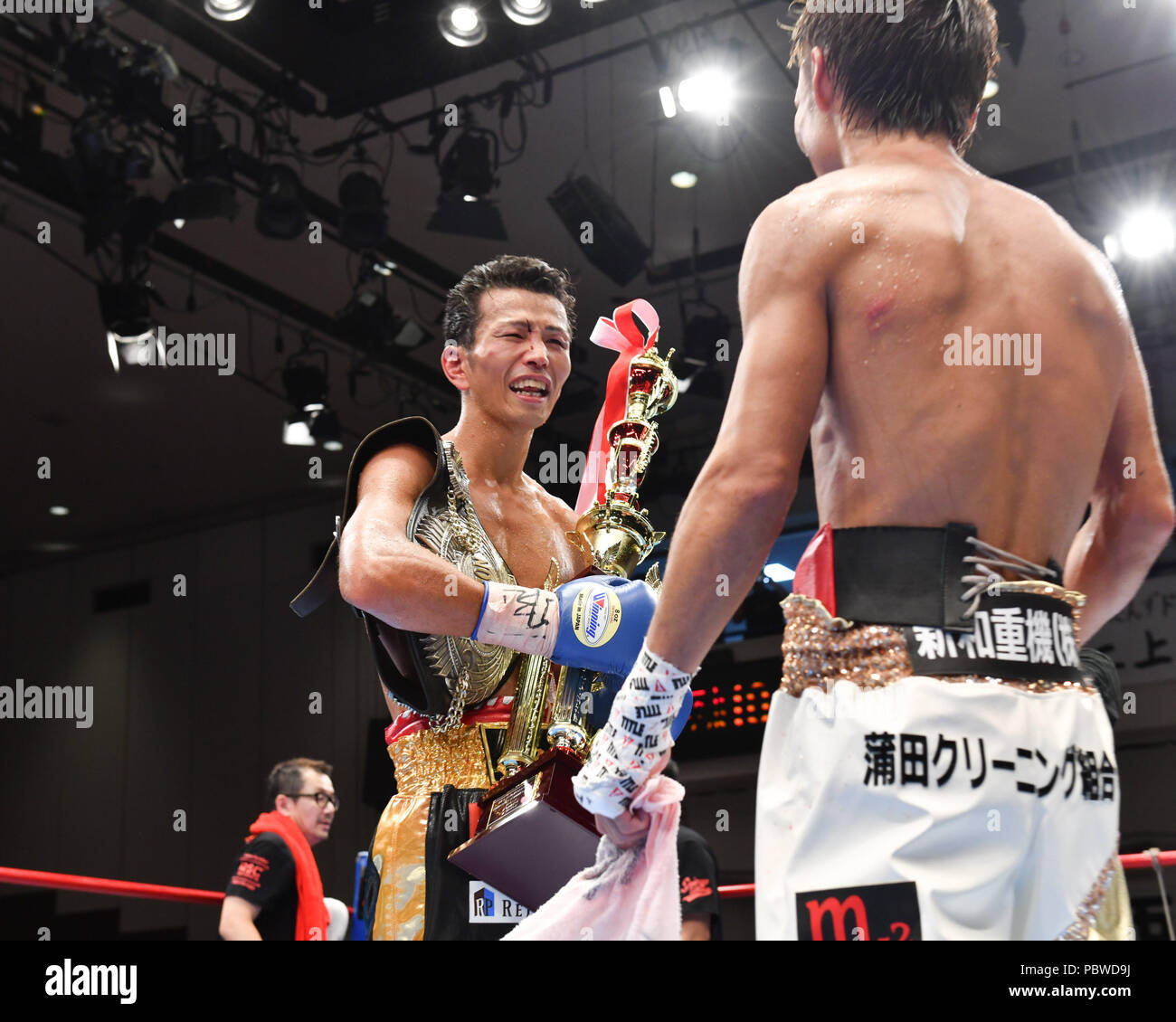 Tokyo, Japan. 27th July, 2018. (L-R) Shingo Wake, Yusaku Kuga (JPN) Boxing : Shingo Wake of ...