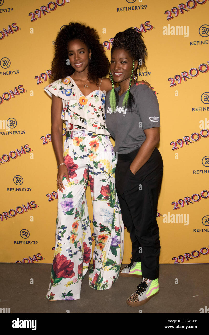 CHICAGO - JUL 25: Singer Kelly Rowland (L) and actress Yolonda Ross ...